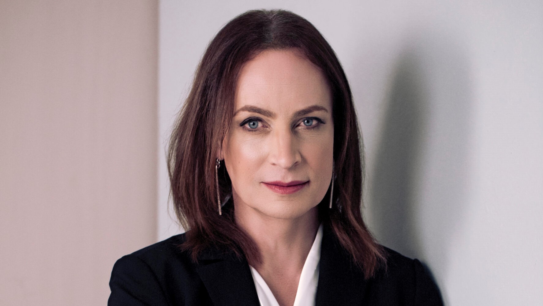 Hun blev skilt og fyret indenfor 14 dage. Men hendes kloge valg gav ...