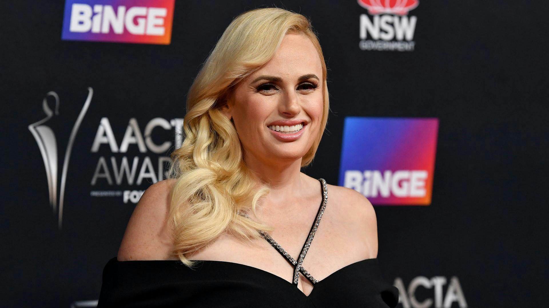 En uge efter hun var blevet mor, tog hun til DiCaprios fødselsdag. Så ...