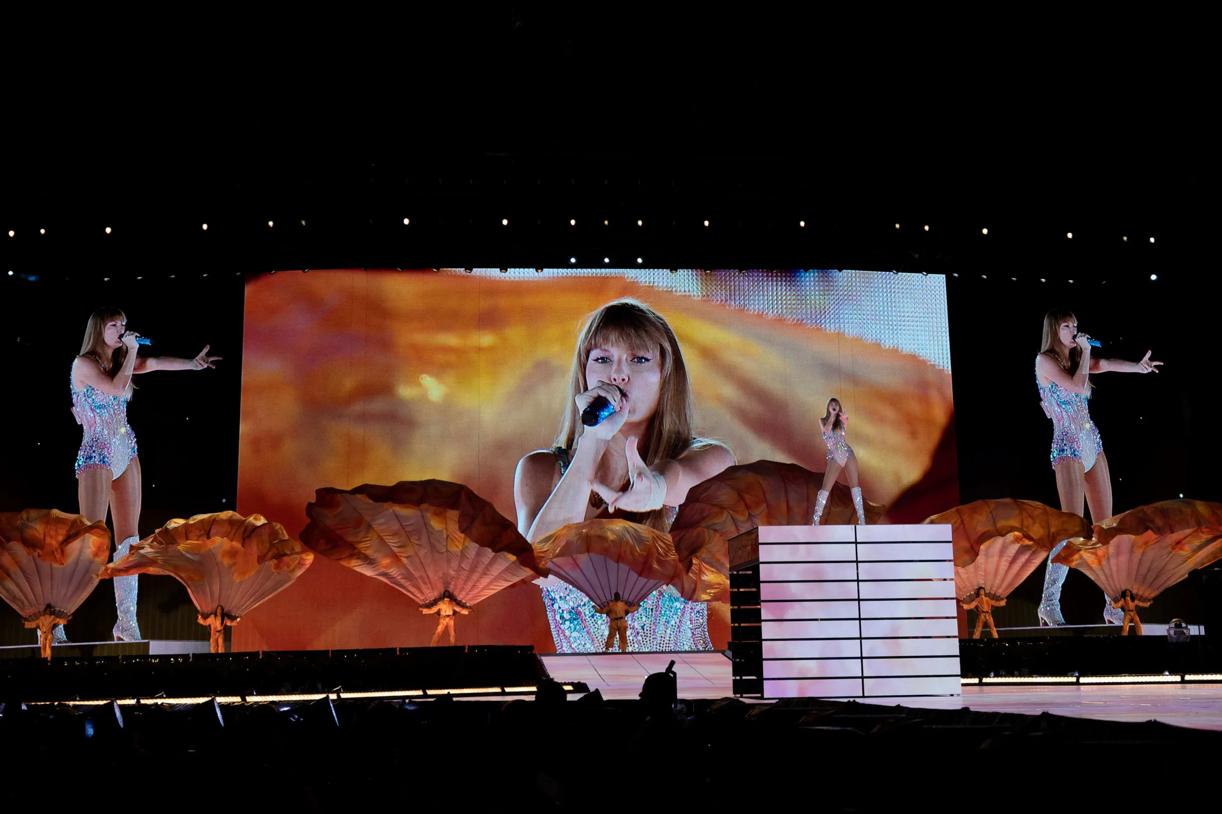 Det er svært at fatte, at Taylor Swift har slået endnu en rekord, men ...