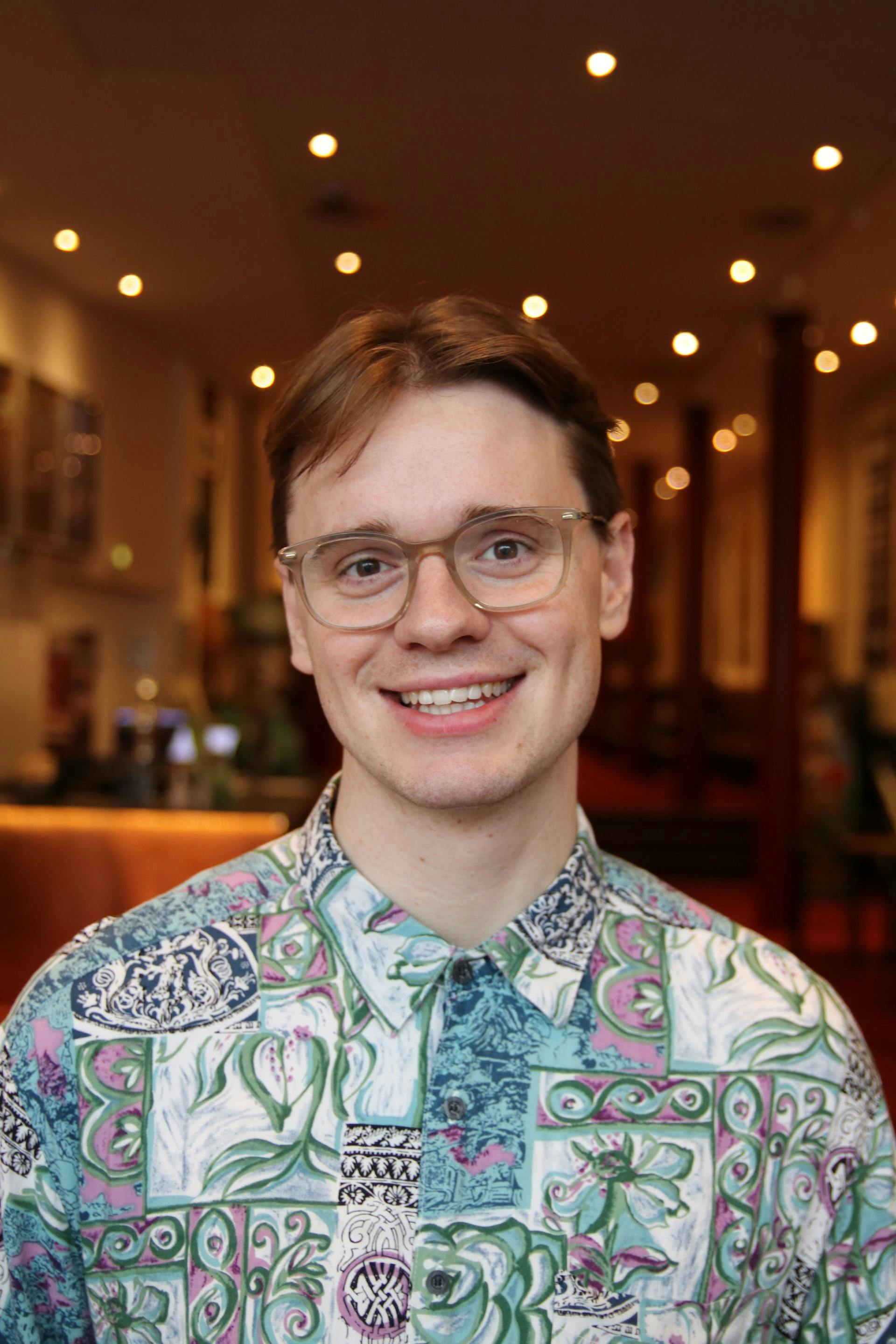 Nicolaj blev truet på livet til priden. Da han ville anmelde det som en ...