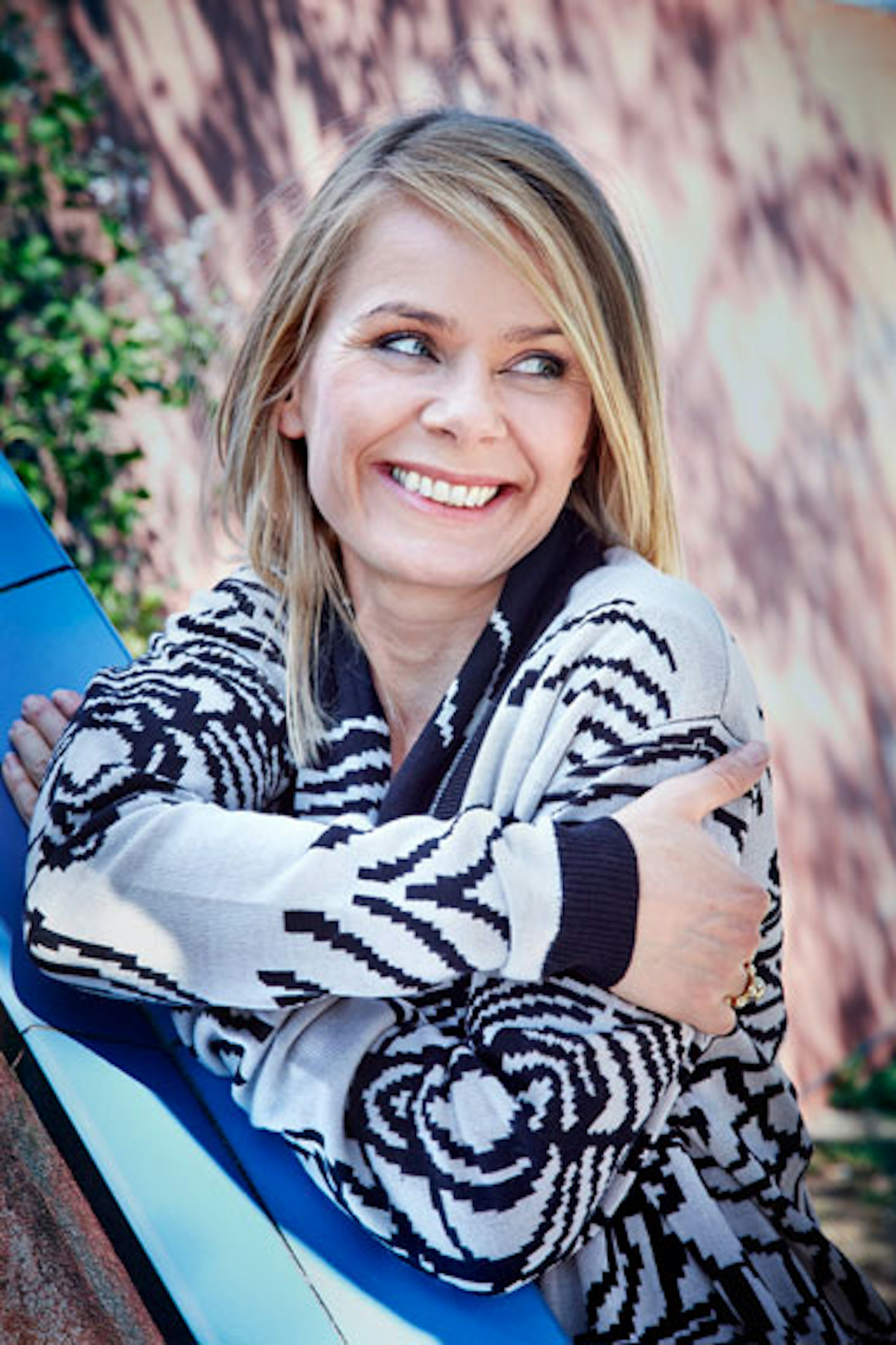 Anne Glad om sine små bryster: De skal ikke laves større | SØNDAG