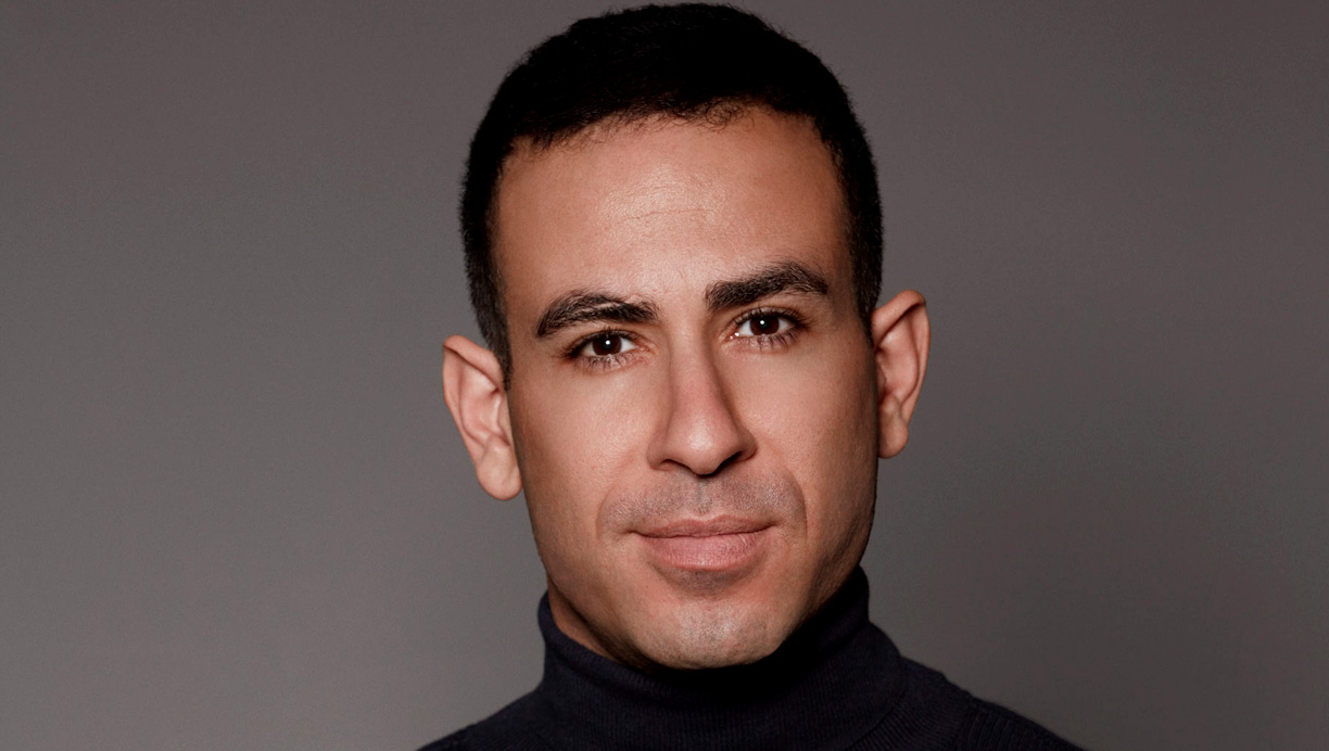 Abdel Aziz barndom: "Jeg skal hele tiden overpræstere" | femina