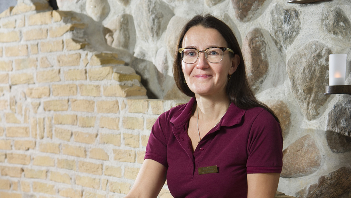 Når folk hører hvor Claus Holms kone arbejder | femina