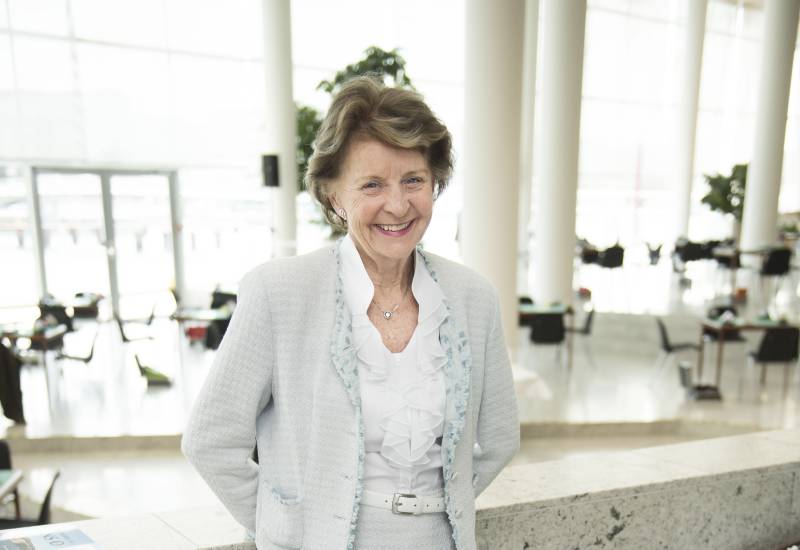 Lensgrevinde Inga Lerche: Derfor bliver man ved | SØNDAG