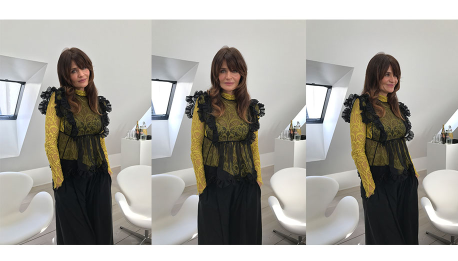 Helena Christensen: Jeg bliver en tosset gammel kvinde med blåt hår ...