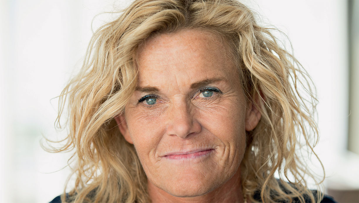 TV-lægen Charlotte Bøving voksede op med en psykopatisk far | femina